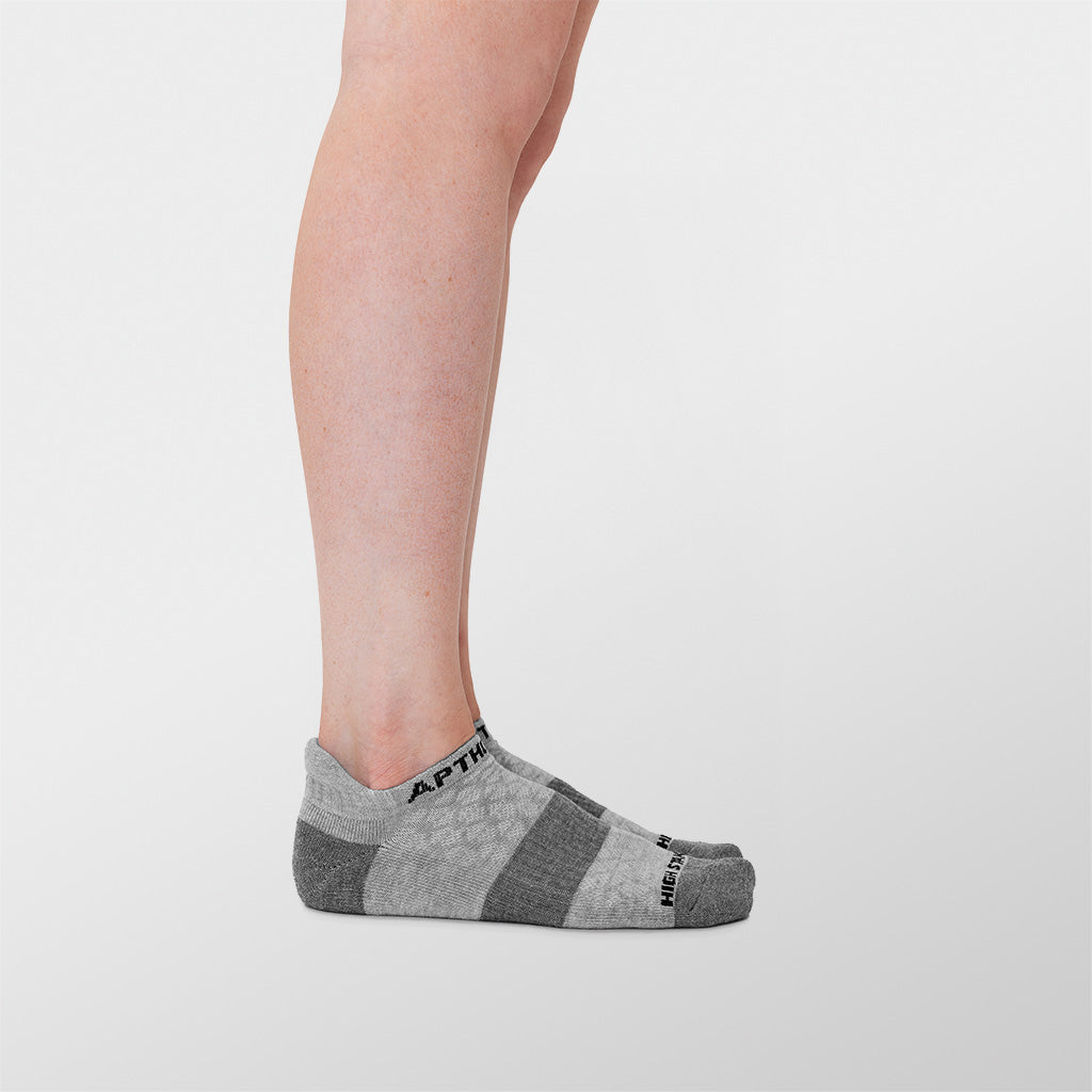 APTHCRY 3.0 Ankle Socks - Gray (2 pack)
